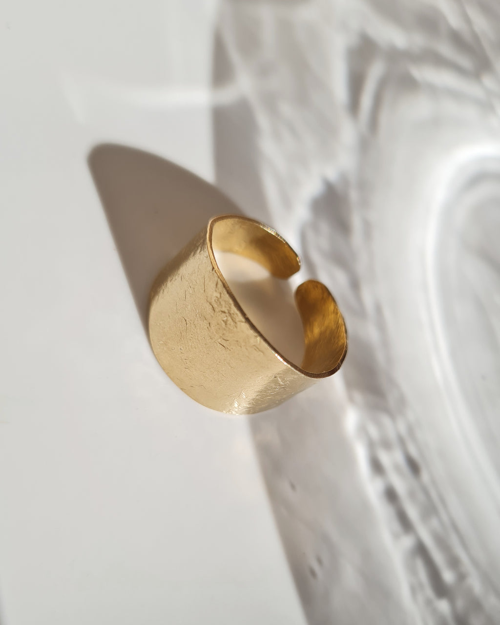 Prsten BASE – Kragrlica